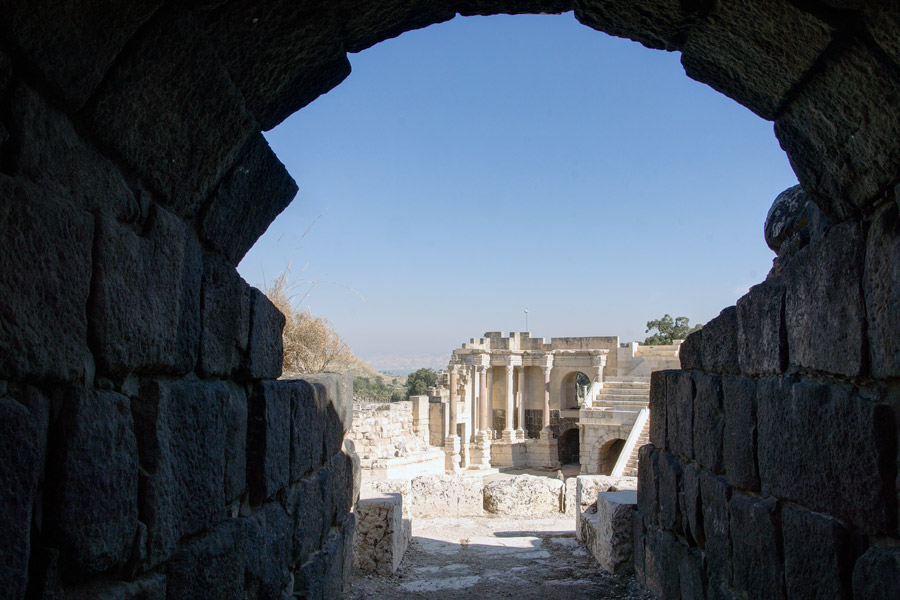 The Romans in Israel - Grandma's Escapades